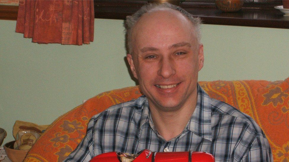 'Neglect' contributed to Neil Jewell's death - BBC News