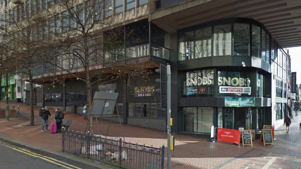 Snobs and Southside BID 'reported taxi rank' before rape - BBC News