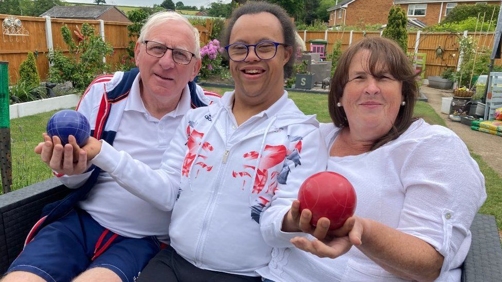 Cynnwrf y Cymry yng Ngemau Olympaidd Arbennig 2023 - BBC Cymru Fyw