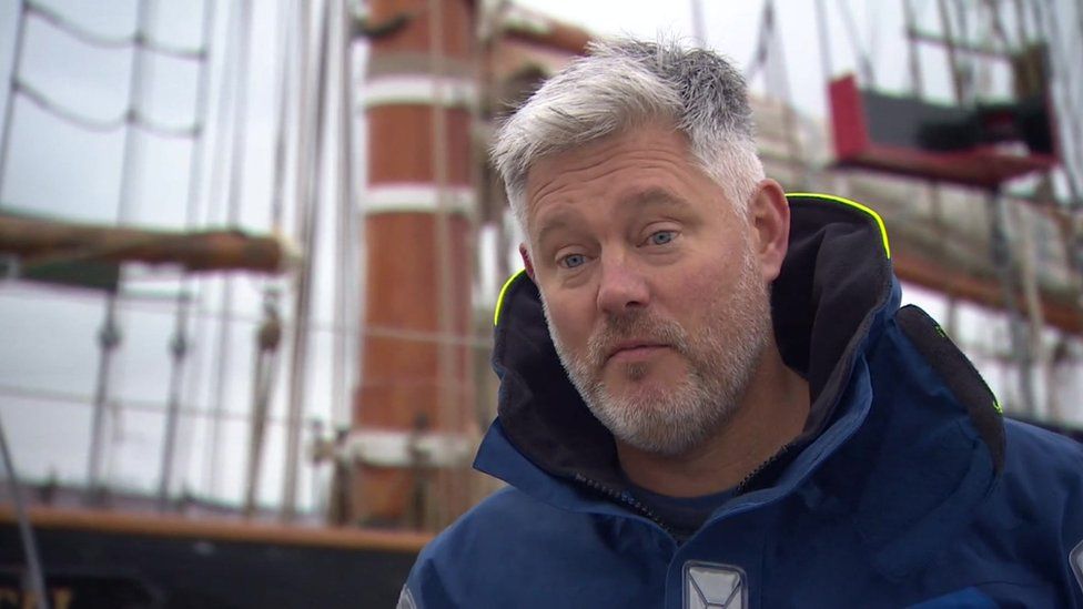 Falmouth sailing charity helps NHS staff impacted by Covid - BBC News