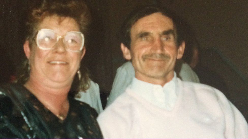 Isle of Man union calls for easier asbestos-related cancer payouts ...