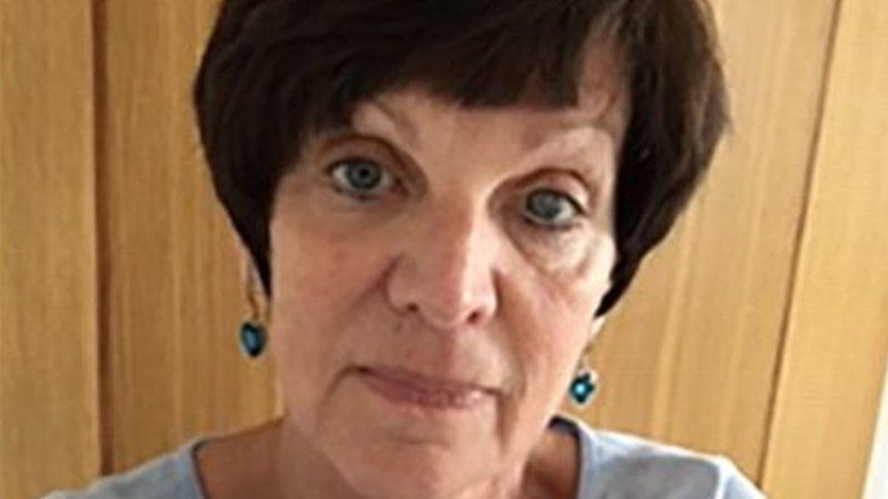 'I’m ready to face quarantine just to get away' - BBC News