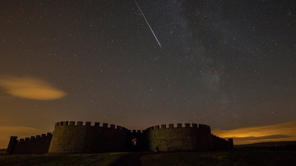 Perseid meteor shower to light up NI skies - BBC News
