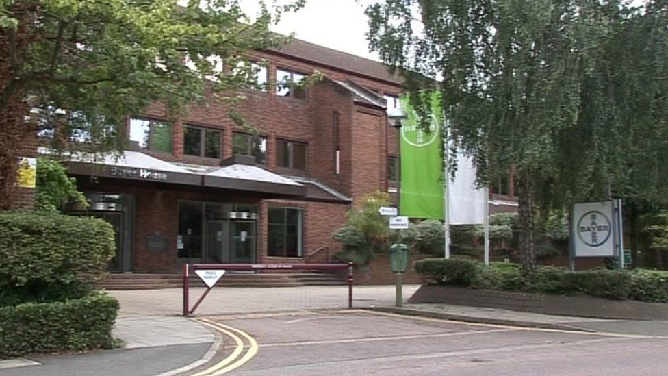 Bayer to relocate Newbury headquarters to Reading - BBC News