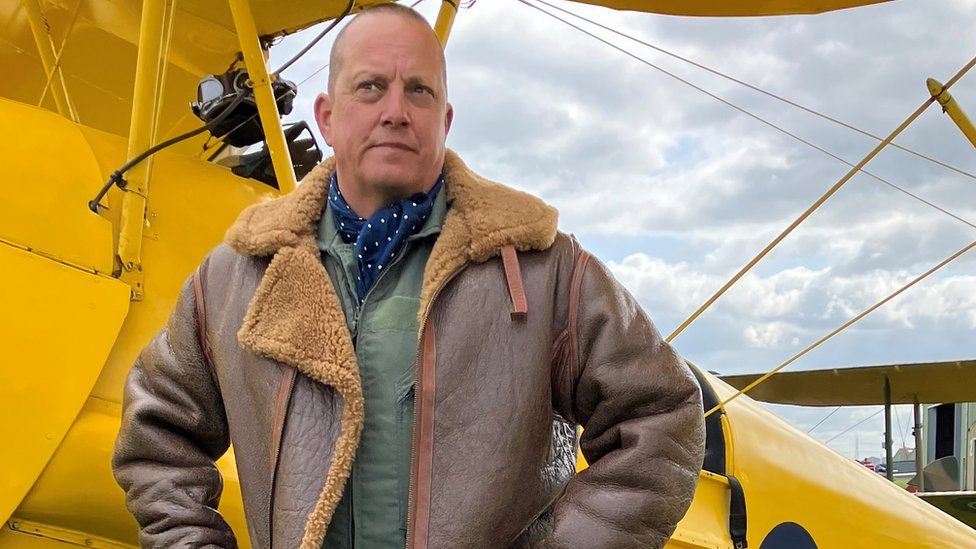 Dambusters: WWII biplanes soar over Derwent Dam to mark 80th ...