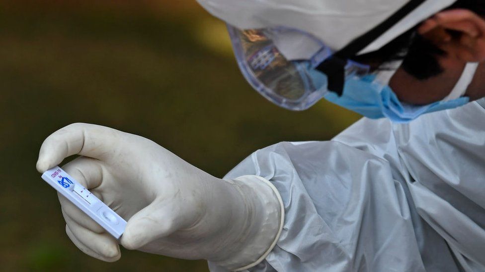 Mass testing: Can it save us from another lockdown? - BBC News