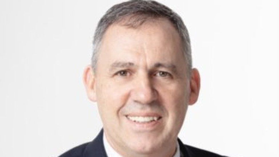 New constable of St John in Jersey elected unopposed - BBC News