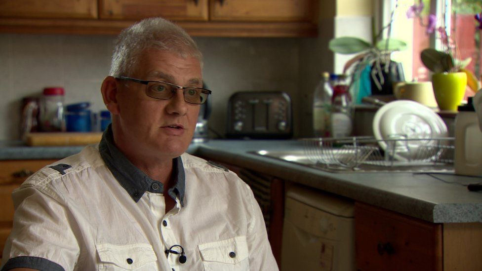 Contaminated blood scandal inquiry 'should be independent' - BBC News