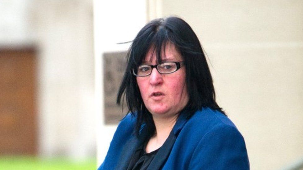 Salford teacher who stole £40,000 from school is banned - BBC News