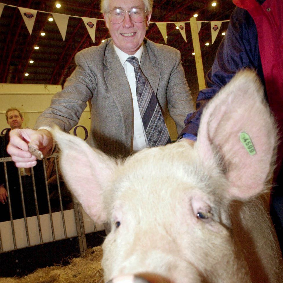 Michael Meacher's life and career - BBC News