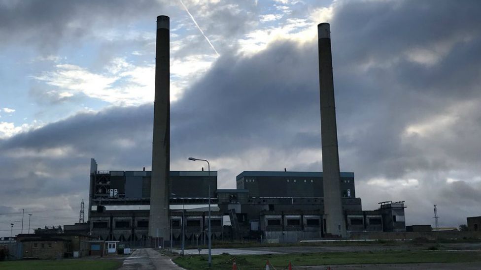 Former Barrington cement works chimney to be demolished - BBC News