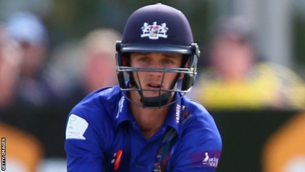 Gareth Roderick: Wicketkeeper-batsman named Gloucestershire's four-day ...