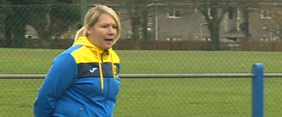 BBC Unsung Hero: Netball and football coach Vicki Randall wins Welsh ...