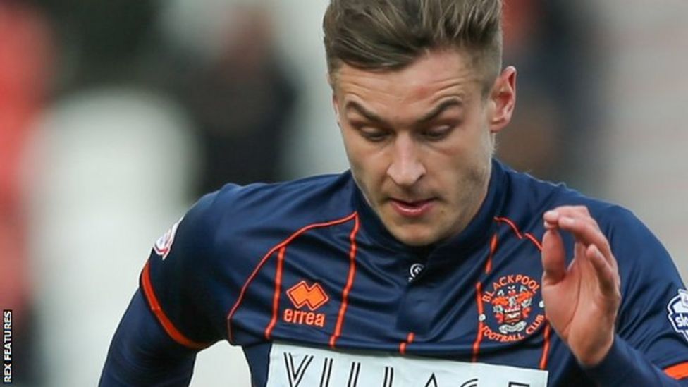 Jacob Blyth: Macclesfield Town sign striker on one-year deal - BBC Sport