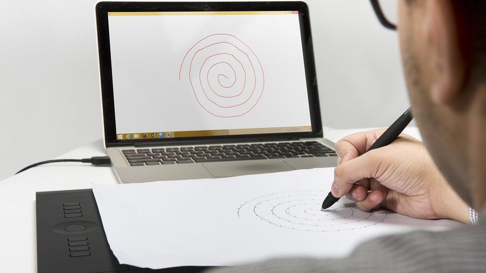 Spiral drawing test detects signs of Parkinson's - BBC News