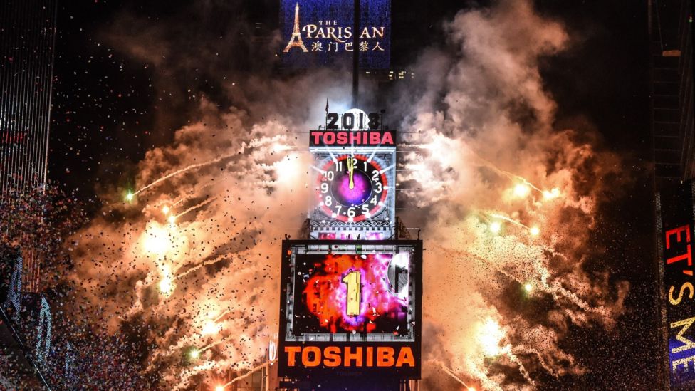 In Pictures: New Year 2019 celebrations around the world - BBC News