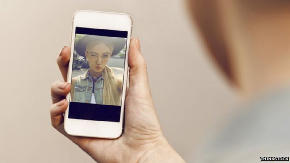 Mastercard testing facial recognition security app - BBC News