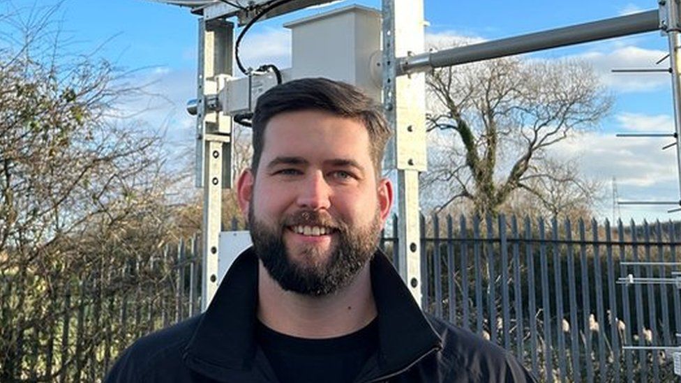 Firm that lost satellite in Cornwall launch lambasts UK red tape - BBC News