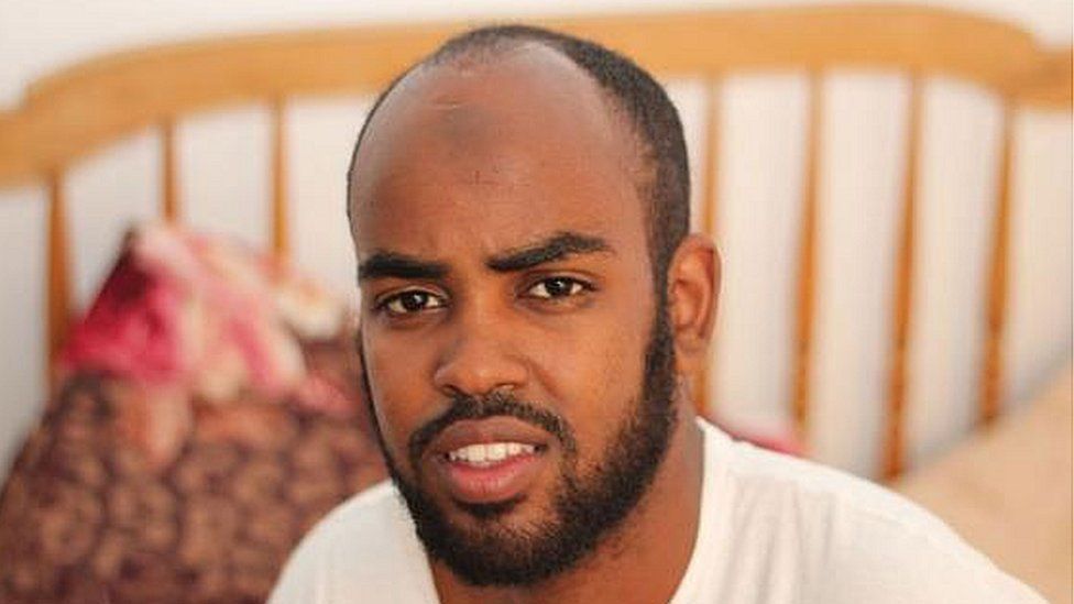 'IS fighter' guilty after trial held partly in secret - BBC News