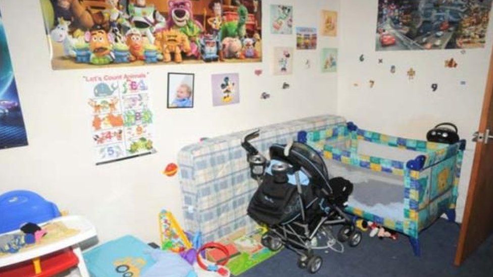 The shocking abuse of toddler Liam Fee - BBC News