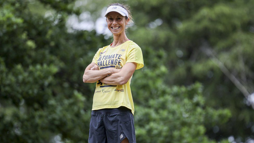 Derby woman aims to run length of New Zealand in 21 days - BBC News