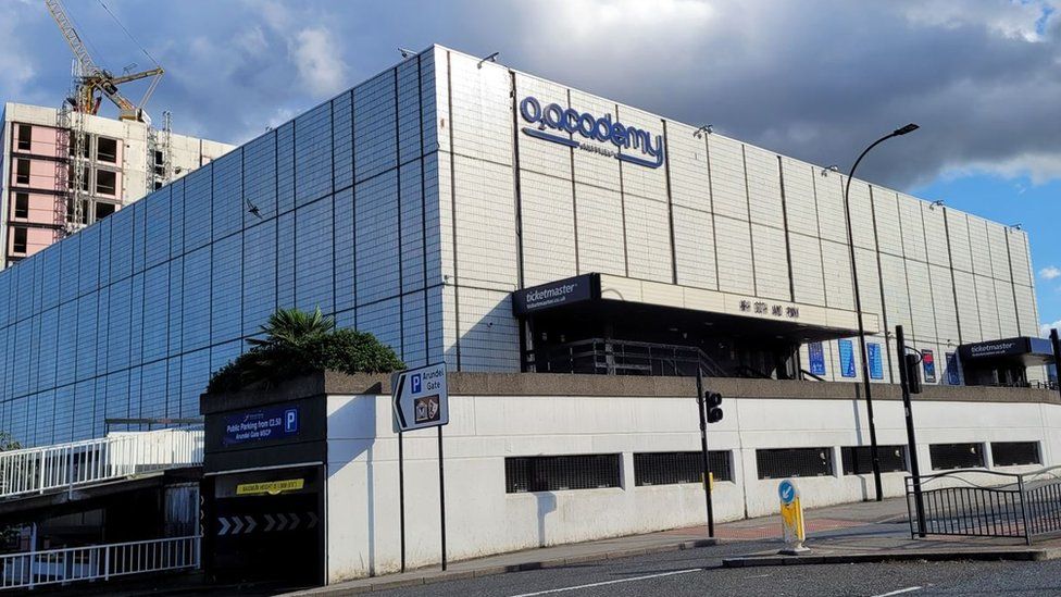Sheffield O2 Academy closure leaves fans 'out of pocket' - BBC News