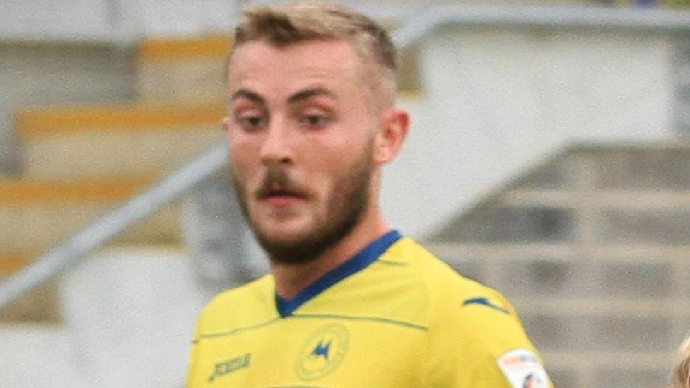 Lathaniel Rowe-Turner: Left-back returns to Torquay after four years ...