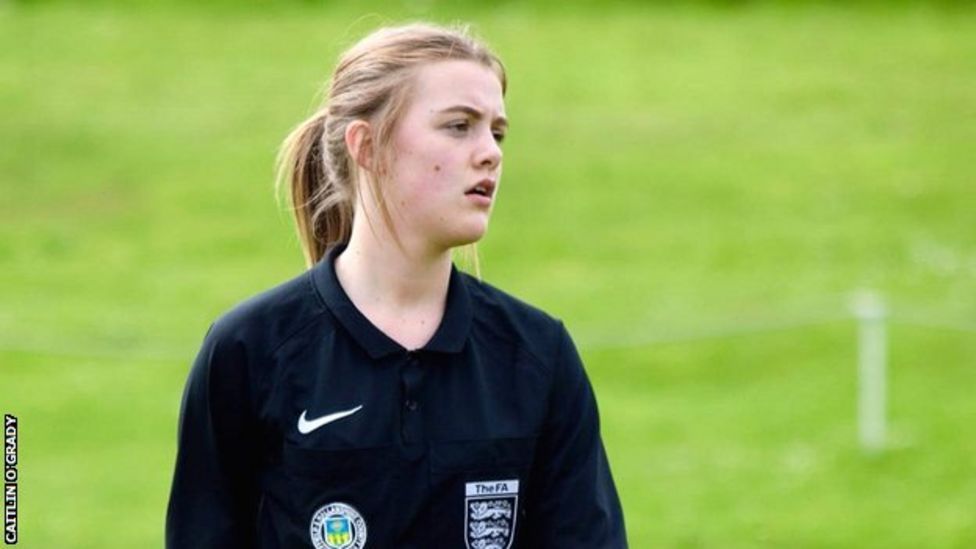 Female referees: What is it like to officiate games? - BBC Sport