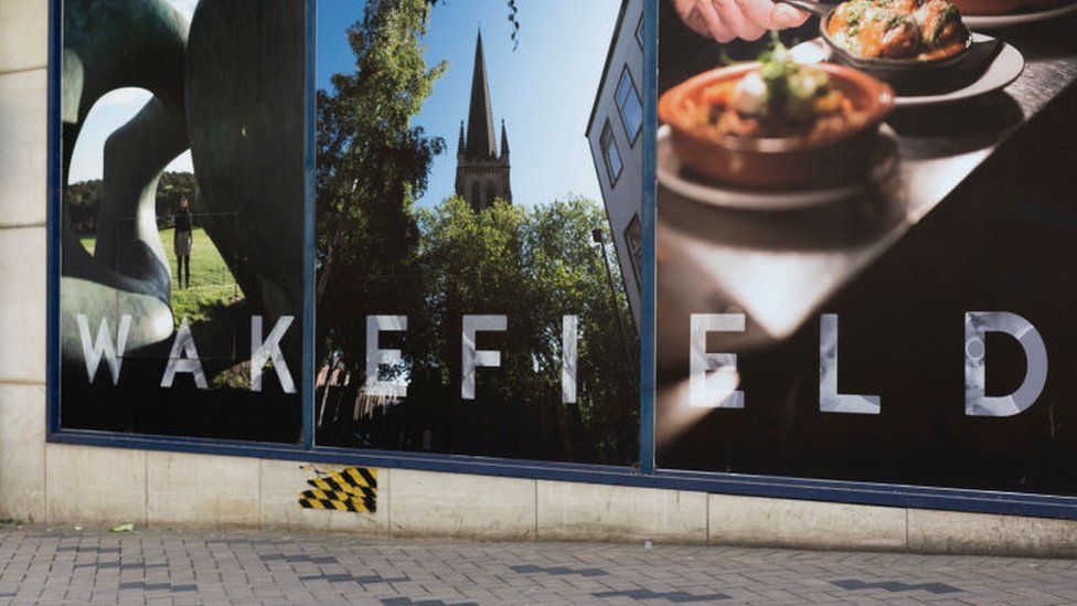 Wakefield's Labour MP hits out over increase in asylum seeker hotels ...