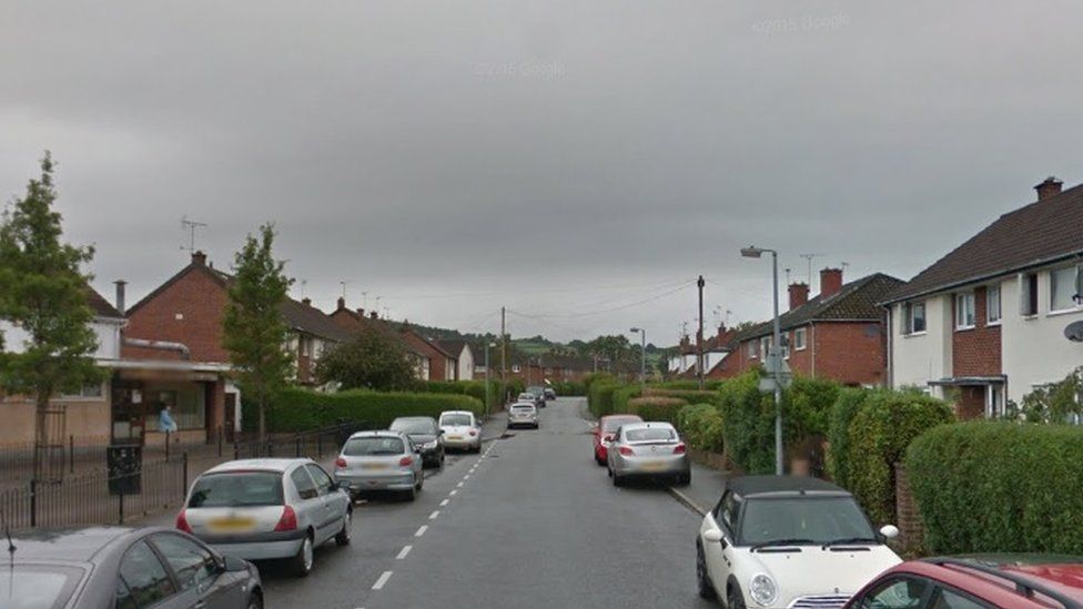 Mold disorder: Teens locked up after woman blinded - BBC News