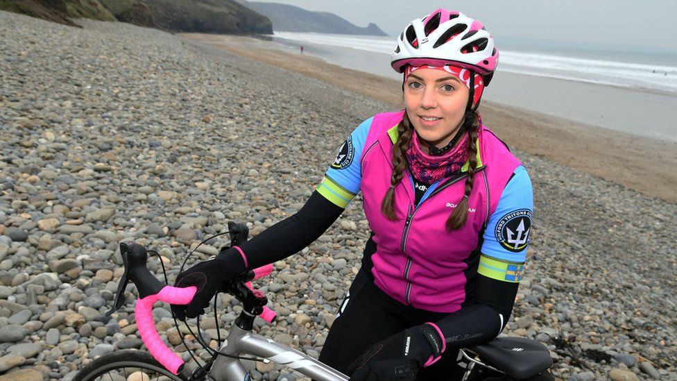 Sport Wales campaign for more women to get into sport - BBC News