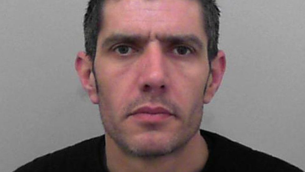 Dean Sawyer death: Man jailed over friend's manslaughter - BBC News