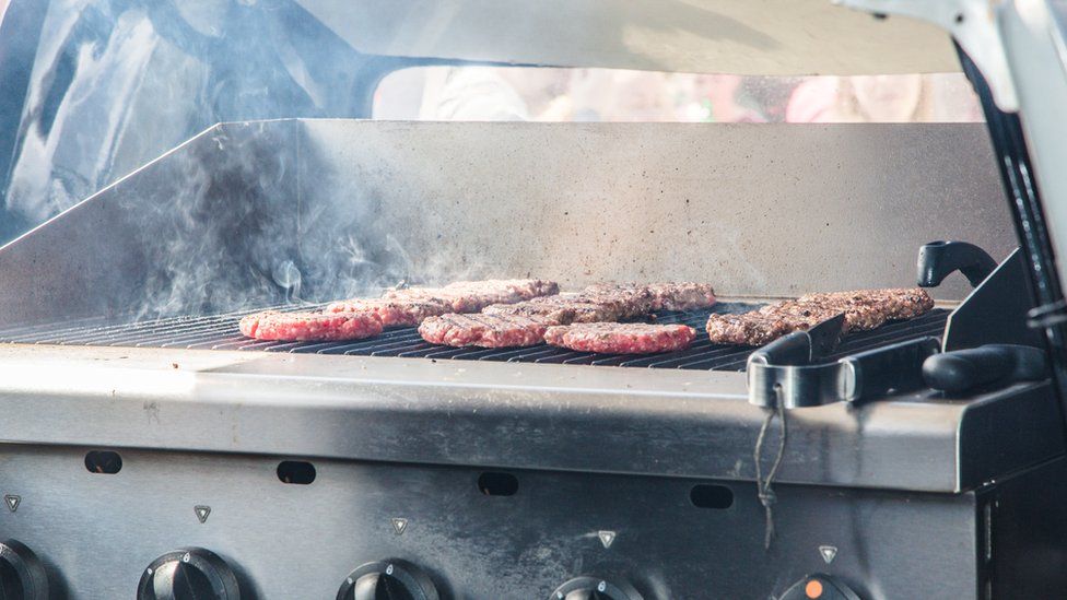 Gŵyl Fwyd Caernarfon 2017 - BBC Cymru Fyw