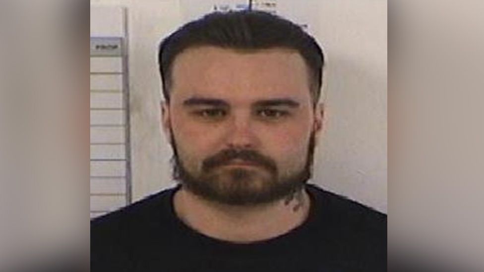 Hollesley Bay prisoner serving robbery sentence absconds - BBC News