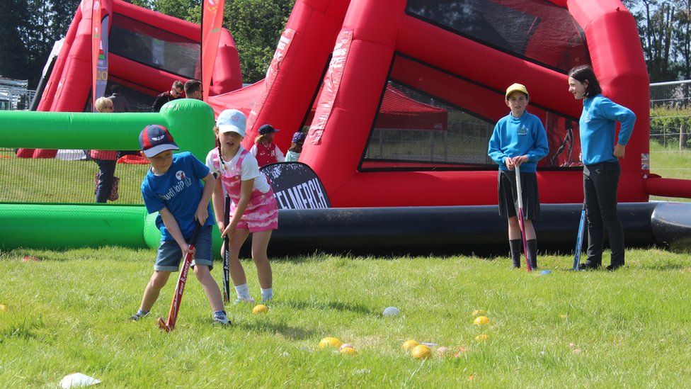 Lluniau: Dydd Llun Eisteddfod yr Urdd // In pictures: Monday at the ...