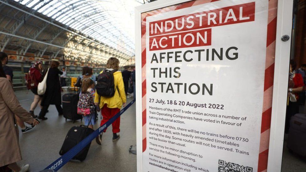 UK trains: Workers to strike over pay for a second time - BBC Newsround
