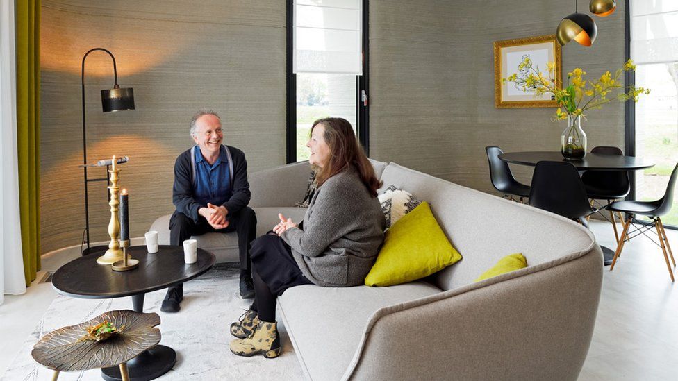 Check out this amazing 3D-printed house in the Netherlands - BBC Newsround