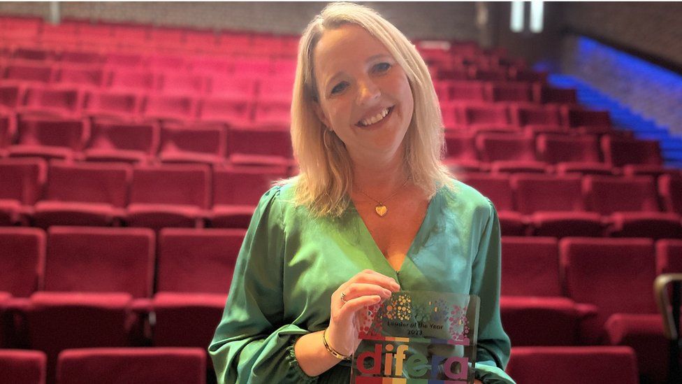 Jersey mum proud to collect award in memory of her son - BBC News