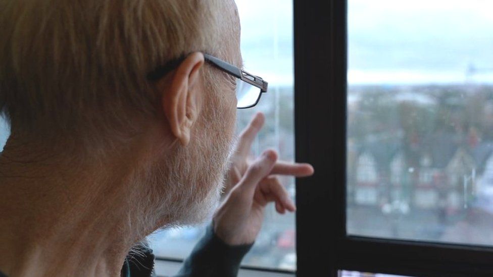 Solva: GP surgery gets lifeline as health board takes it over - BBC News