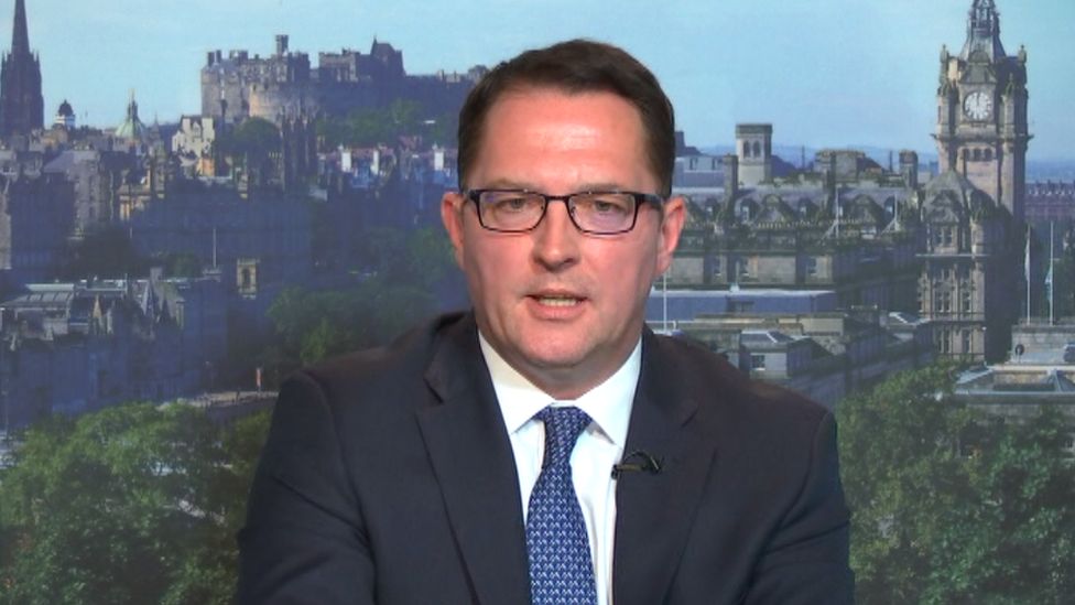 Scotland should be full EU member, says author of SNP report - BBC News