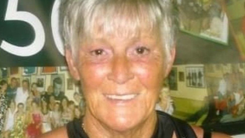 June Sanderson: Woman who died after Blyth attack named - BBC News