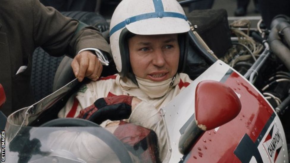 John Surtees: Former F1 world champion dies at 83 - BBC Sport