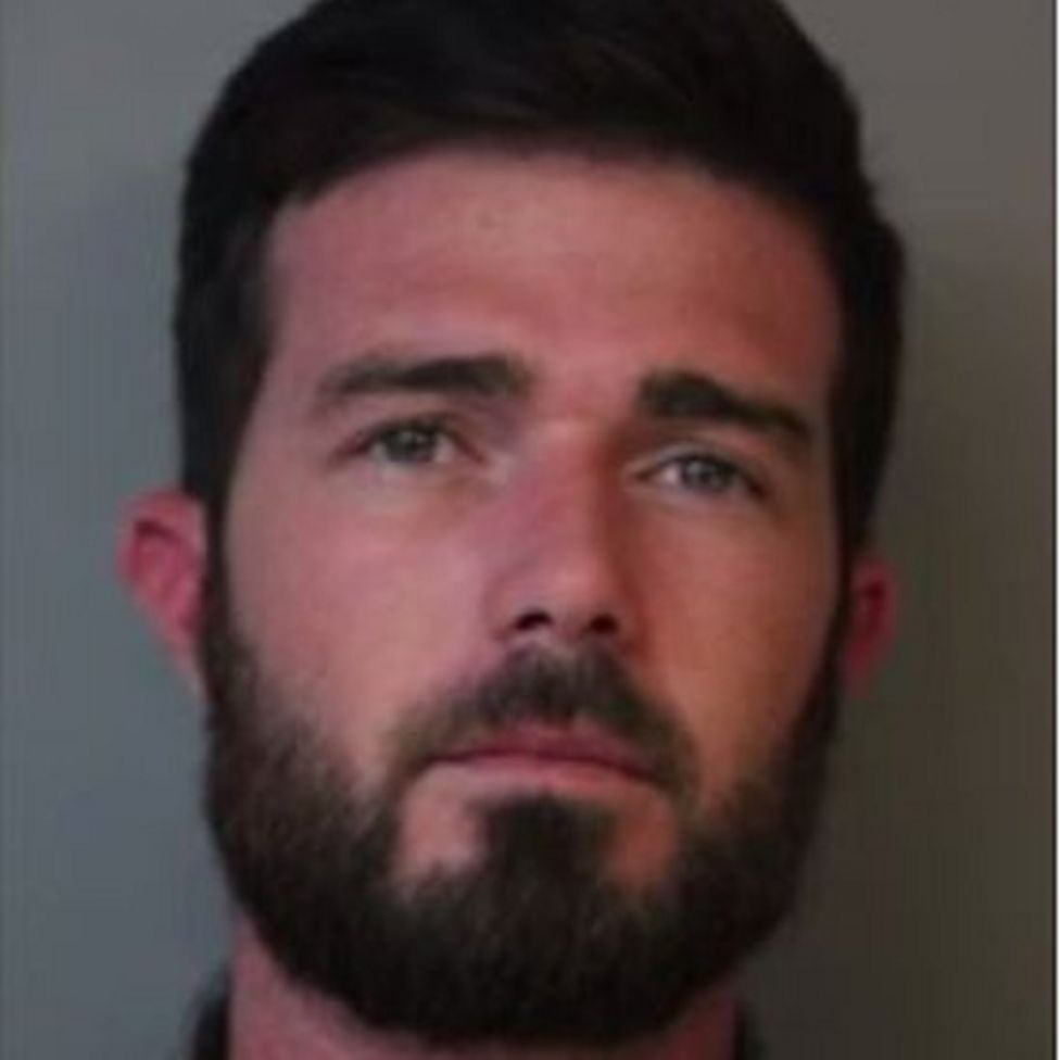 Florida sheriff backs Uber driver who killed 'goofball' - BBC News