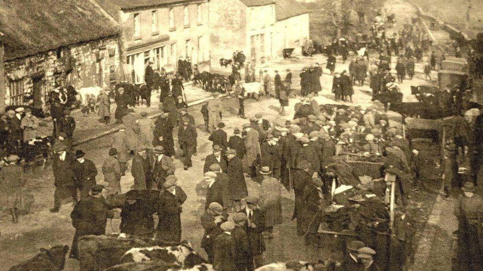 Fermanagh: 'Miracle' Ederney community hub a hit with residents - BBC News