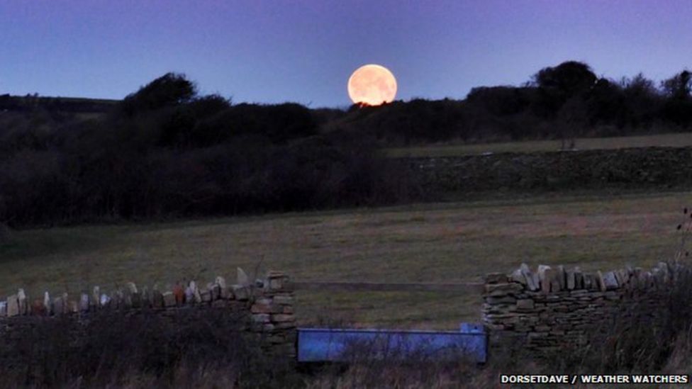 February's "snow moon" - BBC Weather