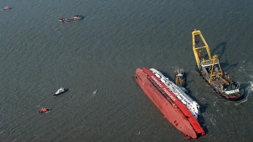 Zeebrugge ferry disaster: Chaplain recalls 'traumatising' tragedy 30 ...