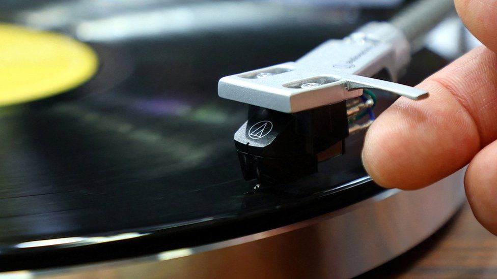 BBC Northern Soul orchestra tour kicks off in Wolverhampton - BBC News