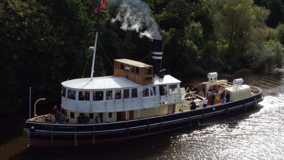 Steam tug boat sails along Manchester Ship Canal after £3.8m revamp ...