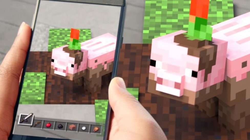 Minecraft celebrates 10-year anniversary - BBC Newsround