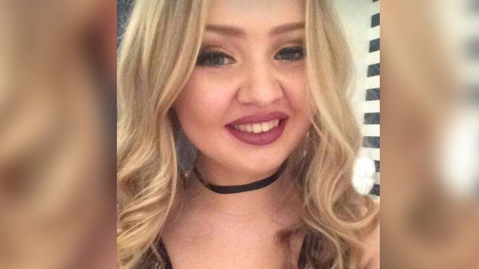 Manchester attack: Families speak of 'impossible' loss - BBC News